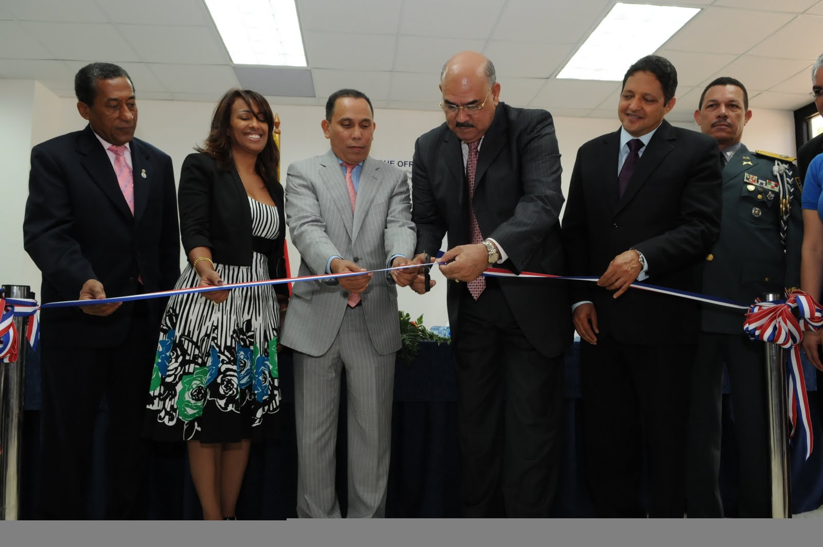 : PROCURADURÍA INAUGURA CENTRO DE ATENCIÓN AL CIUDADANO EN LA PROVINCIA ...